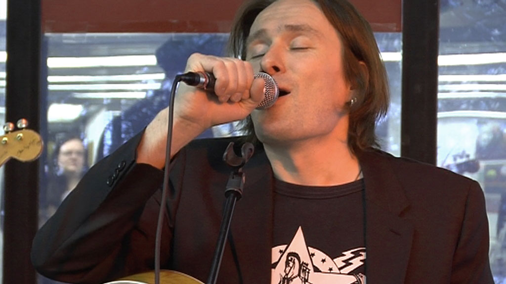 Kalle Ahola | Satumaa | Artistit | yle.fi